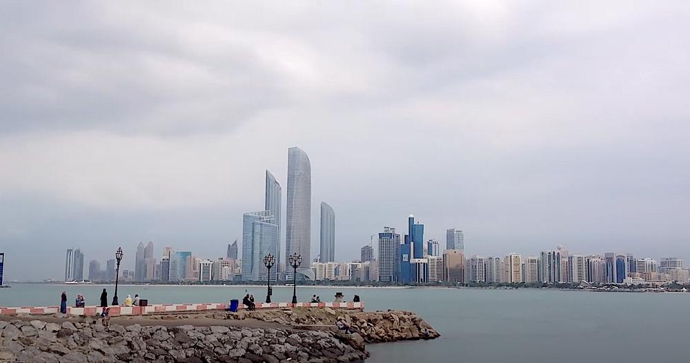 ABU DHABI BREAKWATER, United Arab Emirates, Dive Site Information